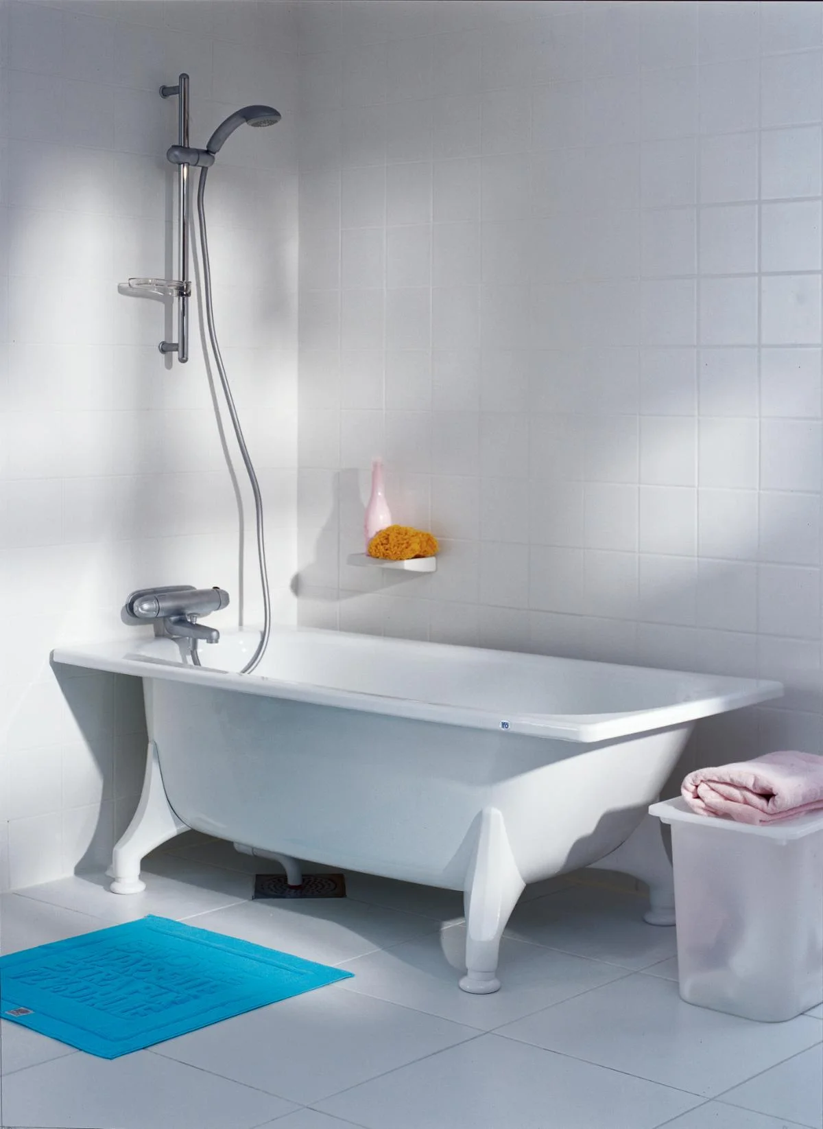 vit | Ifö badkar BK-pro vitt 1500 | Kök&Bad